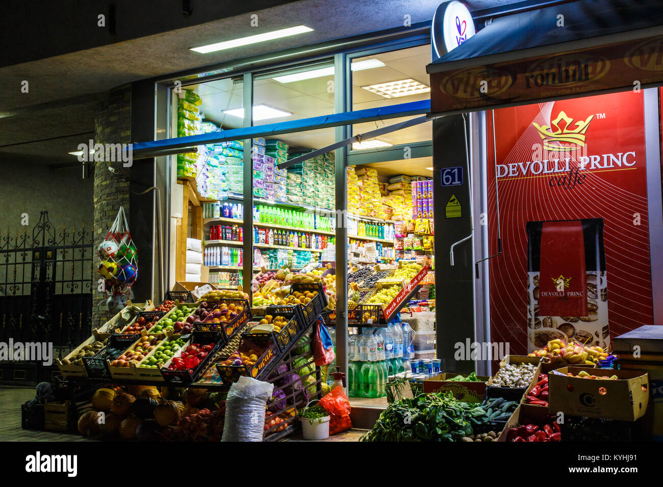 Pristina kosovo market -Fotos und -Bildmaterial in hoher Auflösung – Alamy