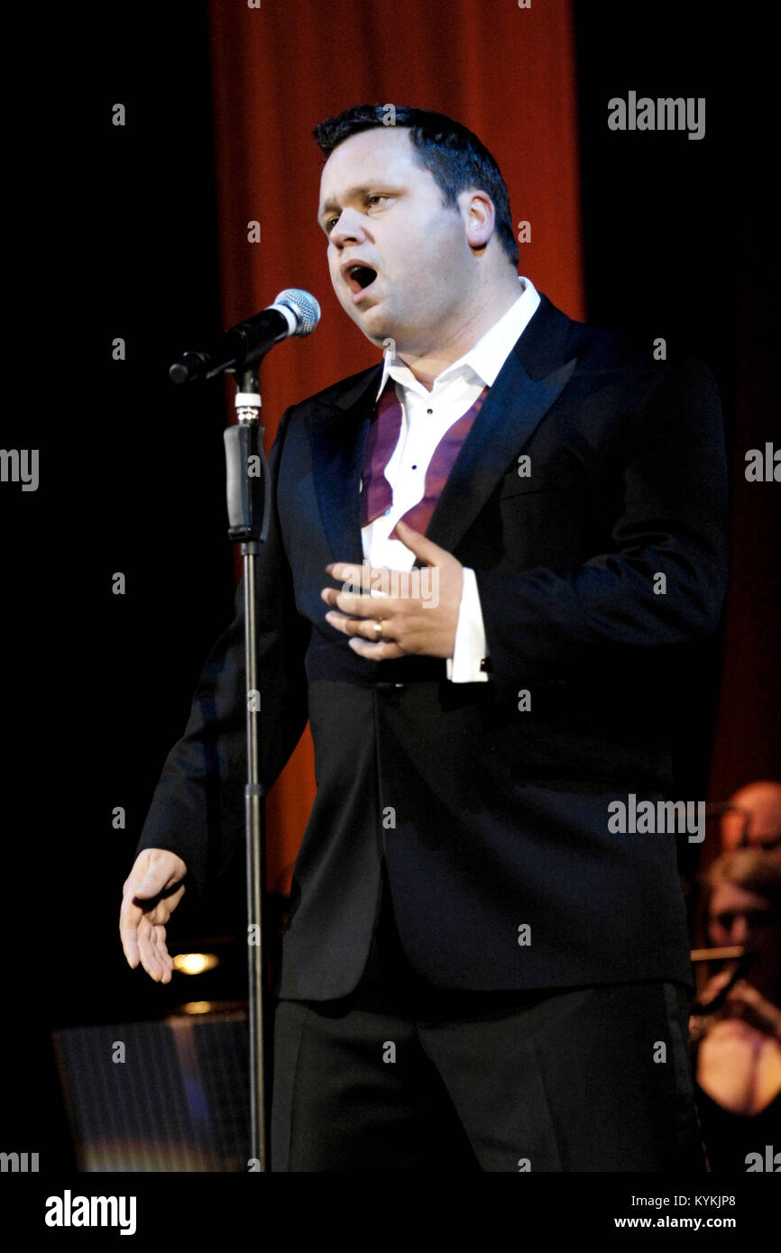 Britains got talent winner -Fotos und -Bildmaterial in hoher Auflösung ...