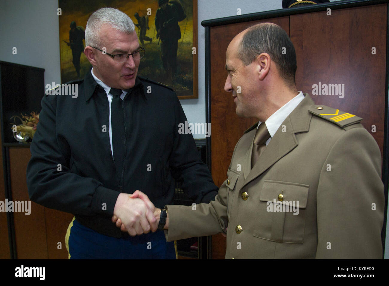 U.S. Army Command Sergeant Major Steven Shepherd, NATO-Hauptquartier ...
