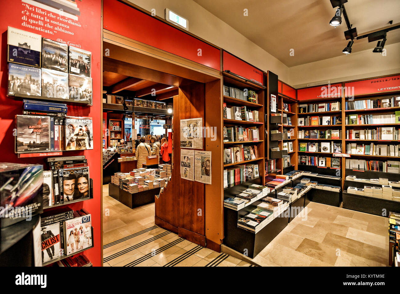 Libreia coop zanichelli -Fotos und -Bildmaterial in hoher Auflösung – Alamy