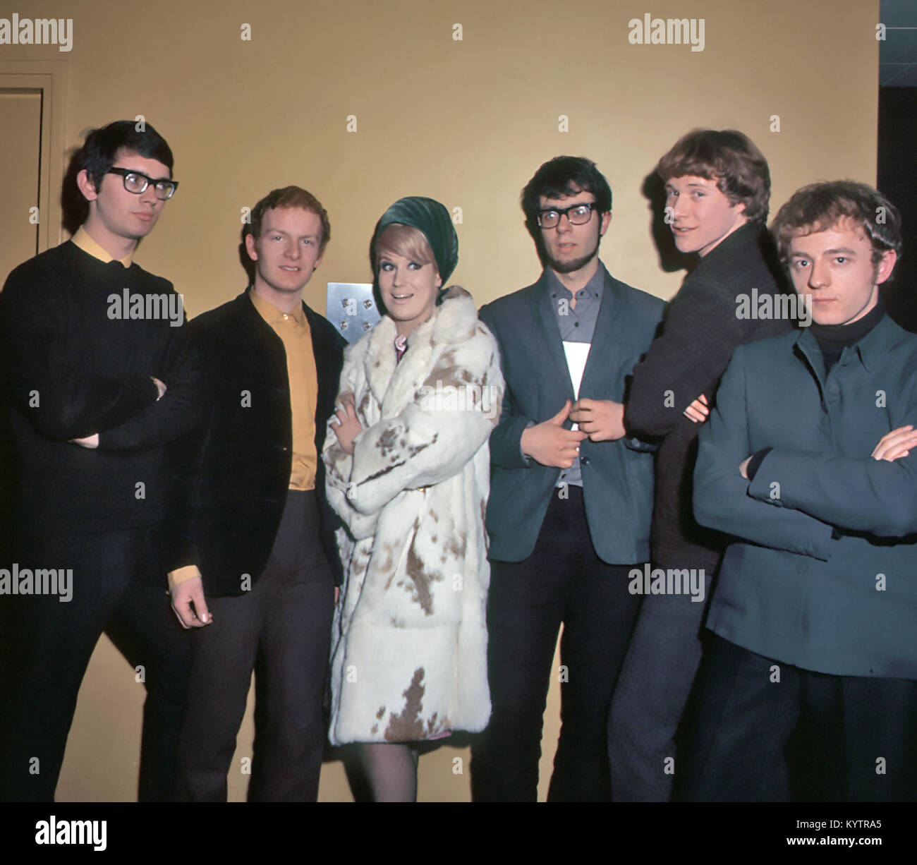 MANFRED MANN Deutsch Rock Band mit Sängerin Dusty Springfield über 1964 ...