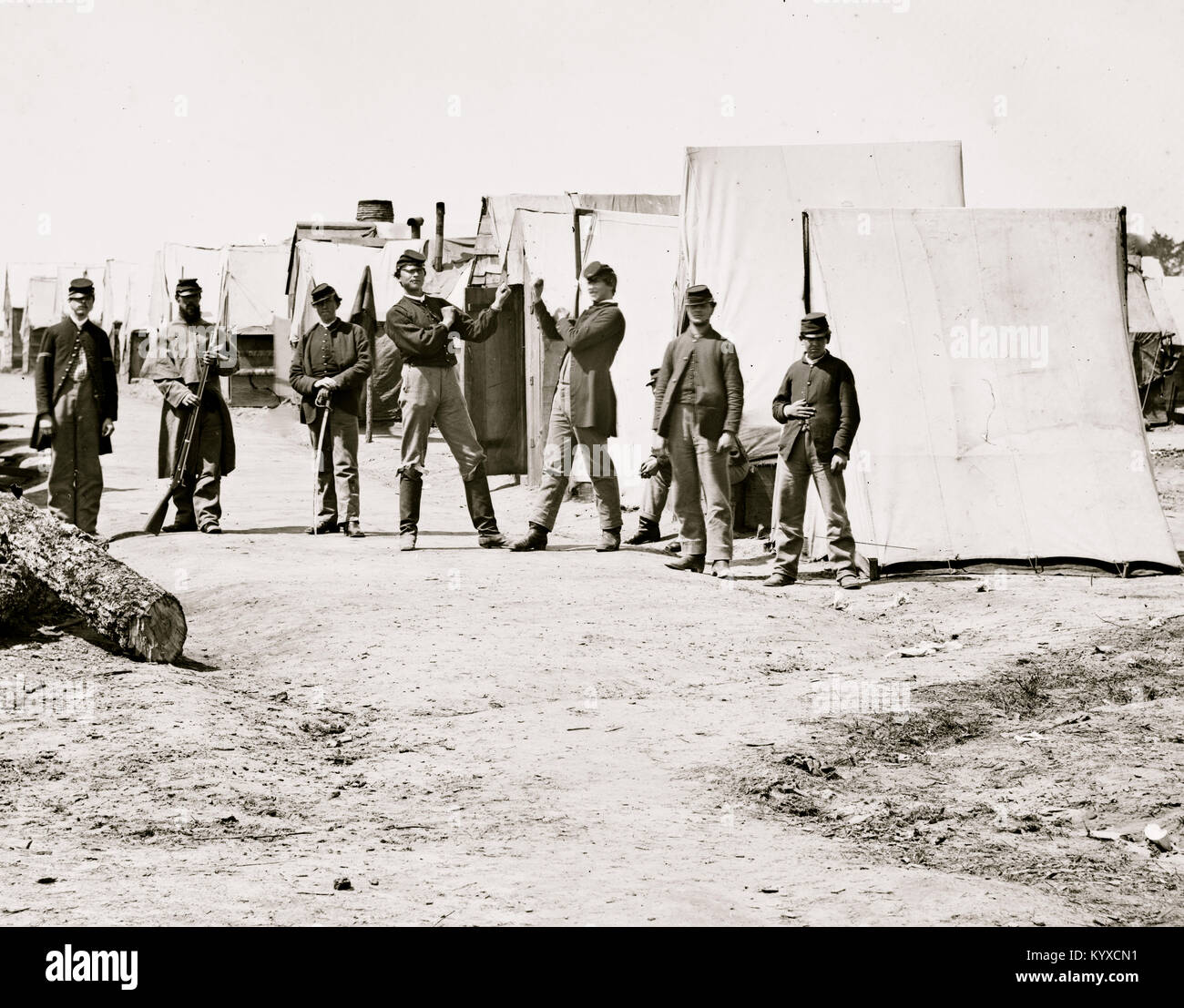 Virginia soldaten im krieg -Fotos und -Bildmaterial in hoher Auflösung ...