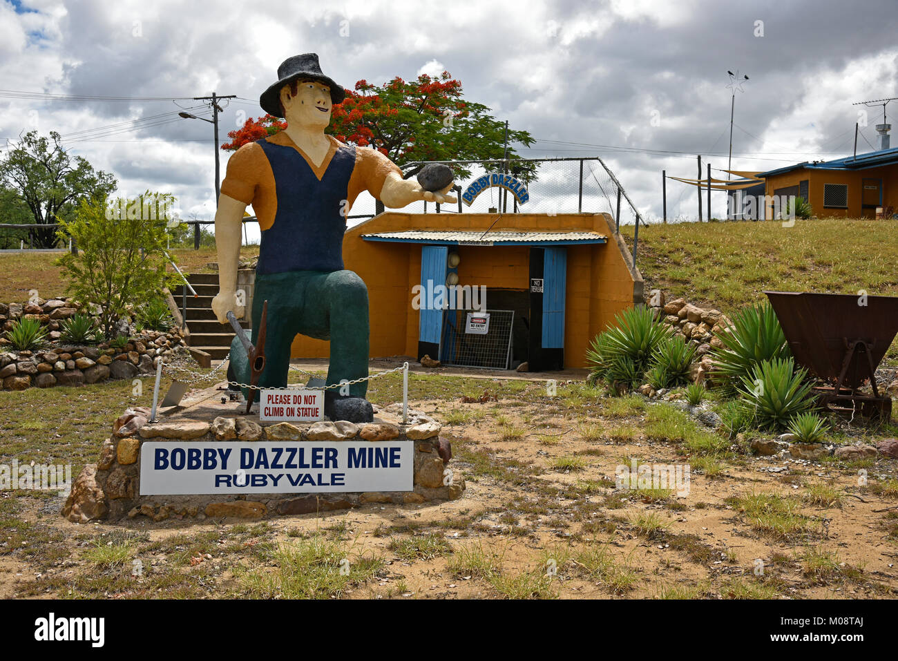 Das Bobby Dazzler Mine in Rubyvale auf der Gemfields in Queensland ...