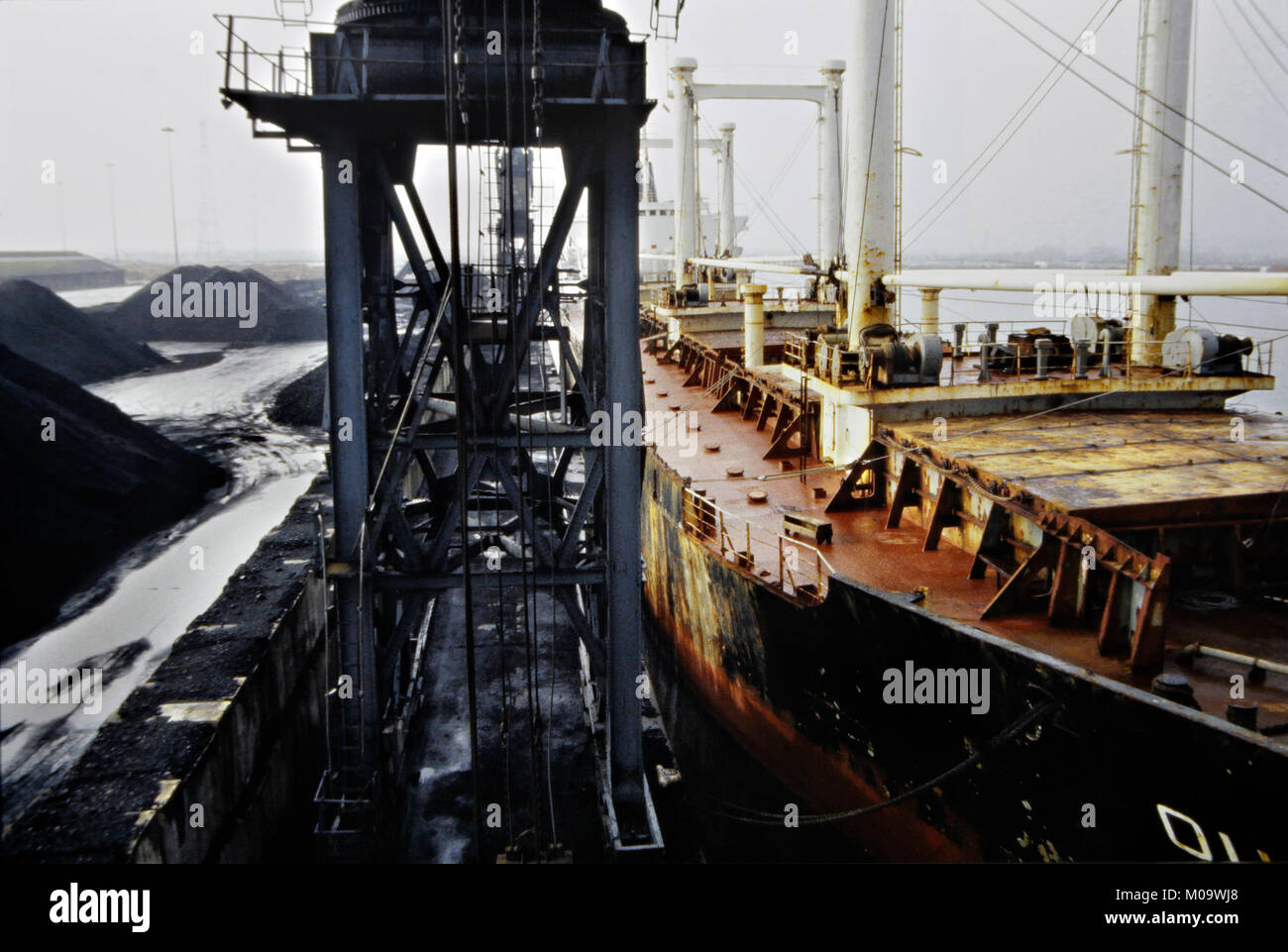 Kohle Import Terminal Kai Kai Kai, Newport Docks, Wales Großbritannien ...