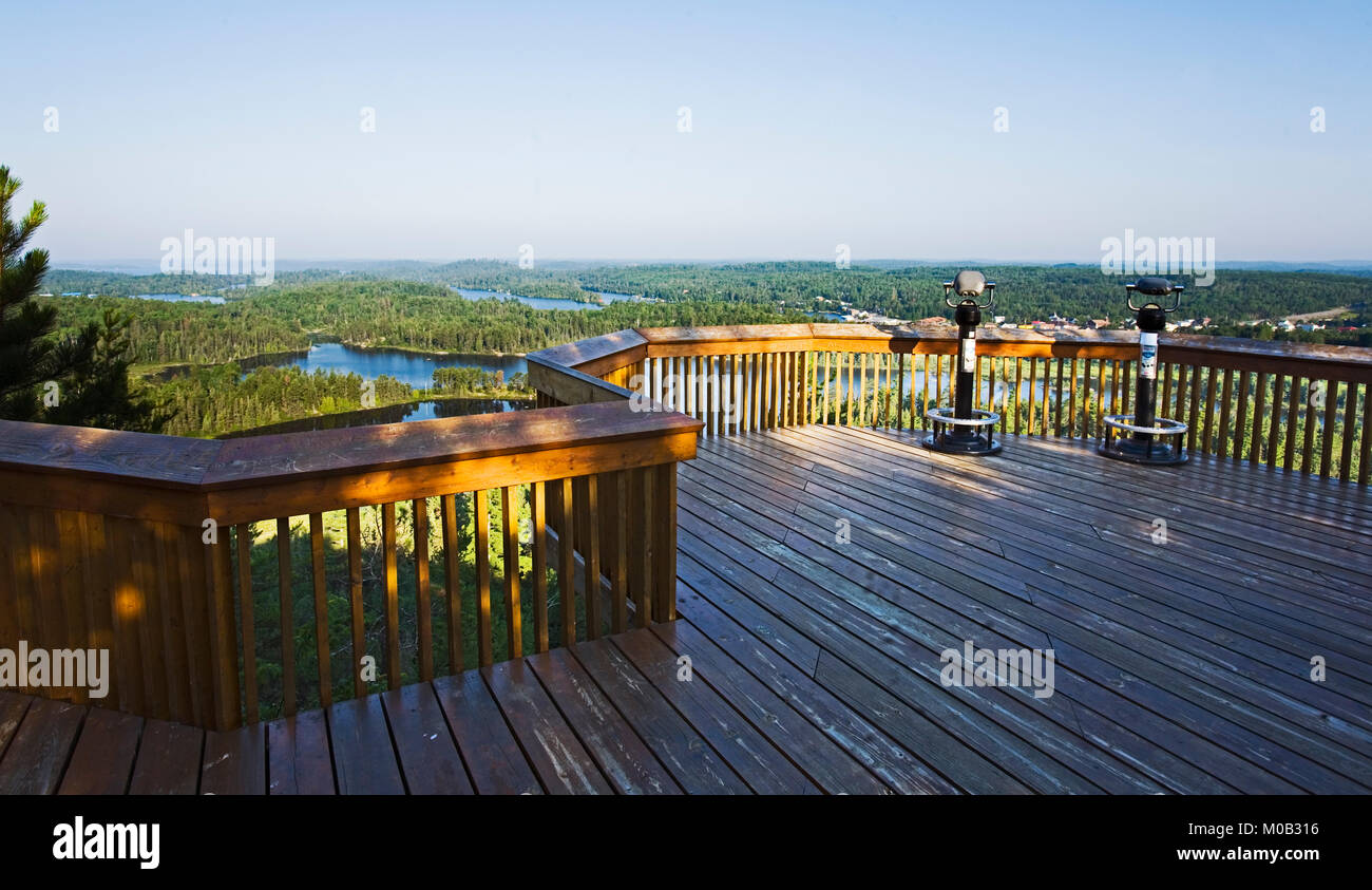 Temagami feuerturm -Fotos und -Bildmaterial in hoher Auflösung – Alamy