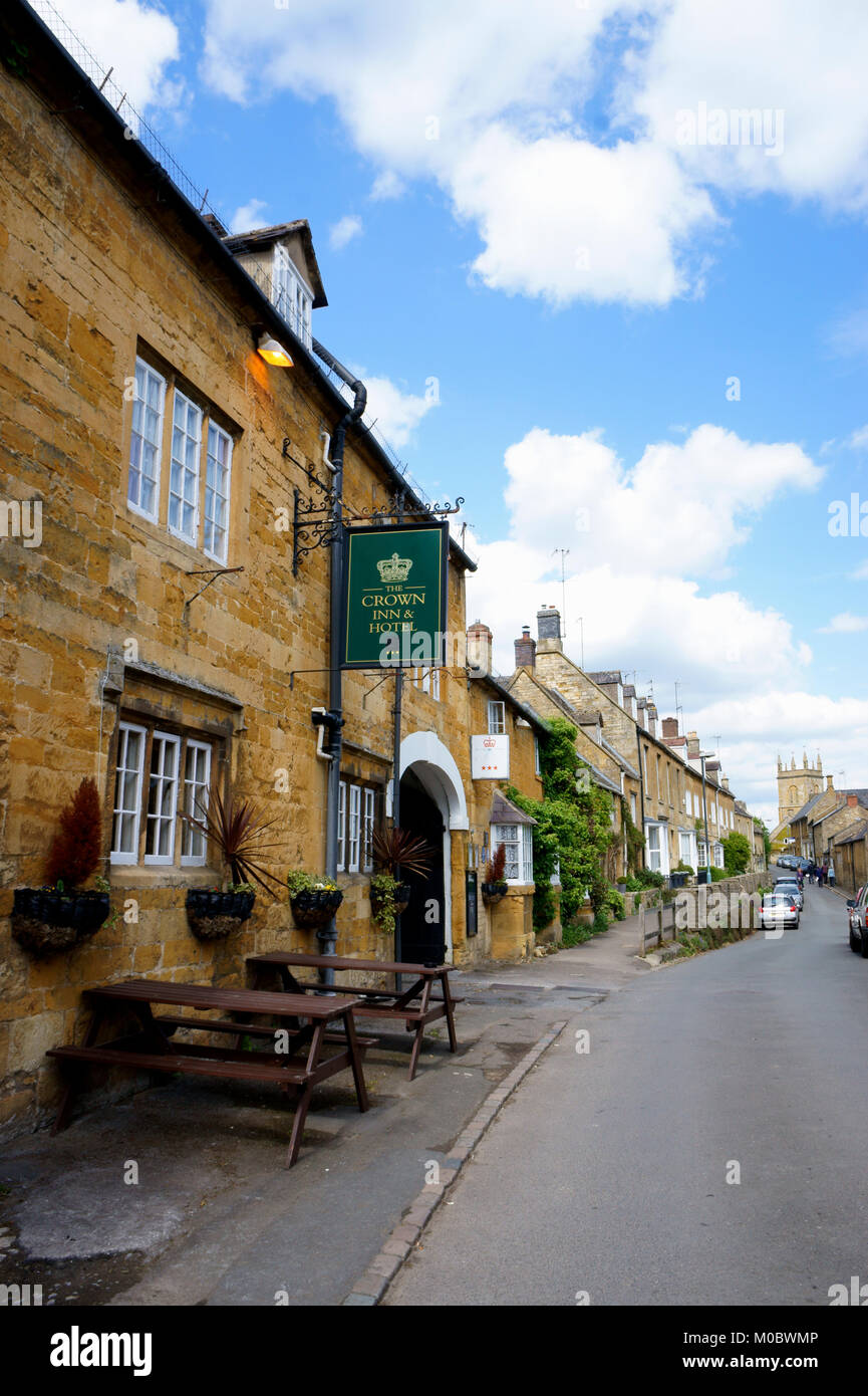 Blockley Gloucestershire Cotswolds Cottages Stockfotos und -bilder ...