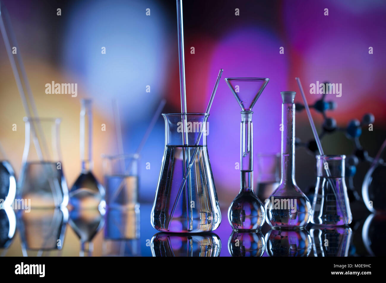 Labor hintergrund -Fotos und -Bildmaterial in hoher Auflösung – Alamy