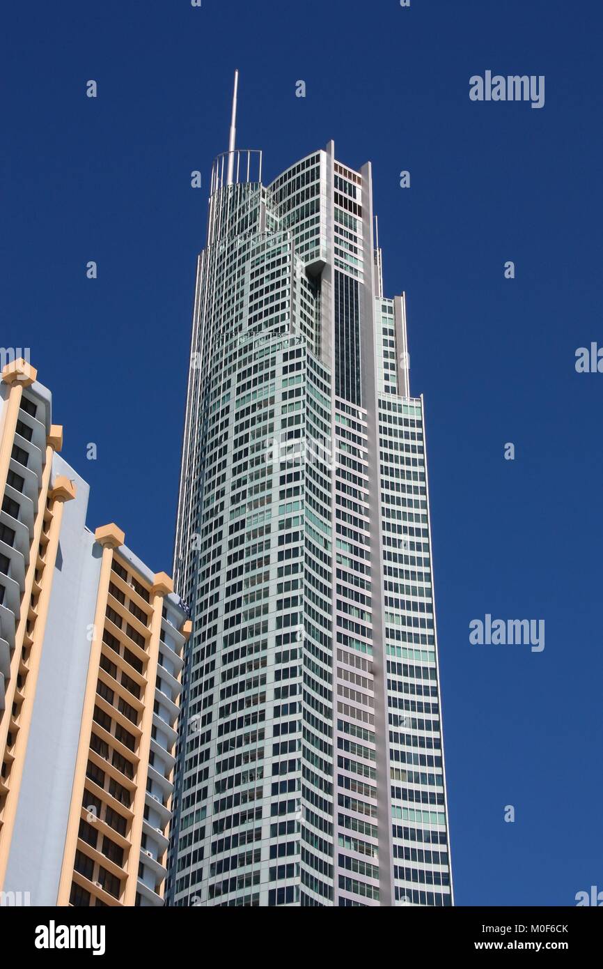 The q1 tower -Fotos und -Bildmaterial in hoher Auflösung – Alamy