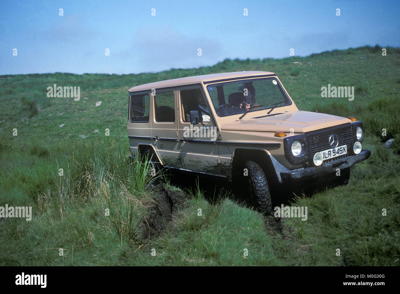 Mercedes g wagon 4x4 -Fotos und -Bildmaterial in hoher Auflösung – Alamy