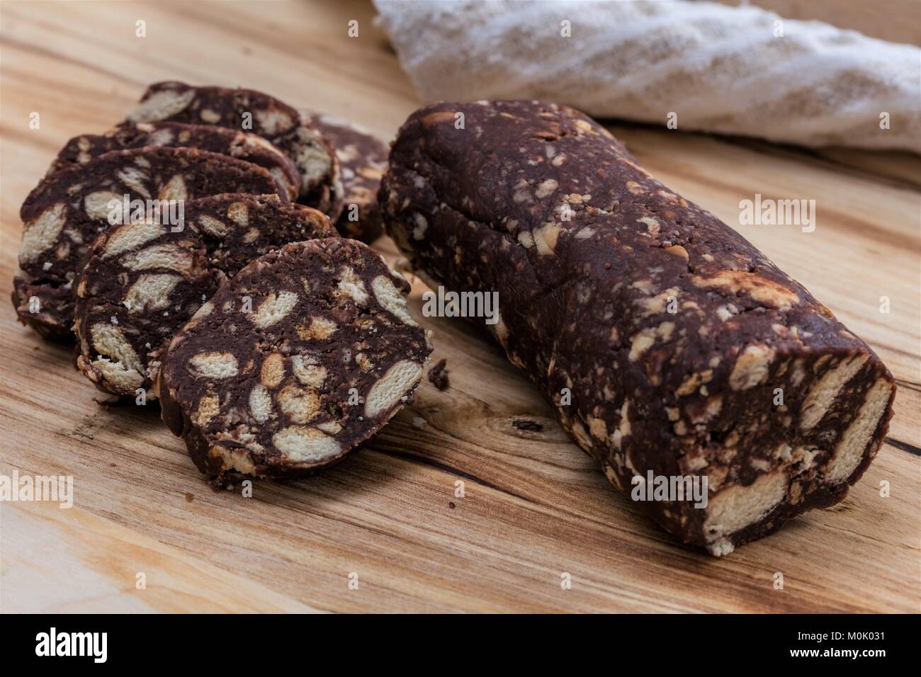 Romanian cake -Fotos und -Bildmaterial in hoher Auflösung – Alamy