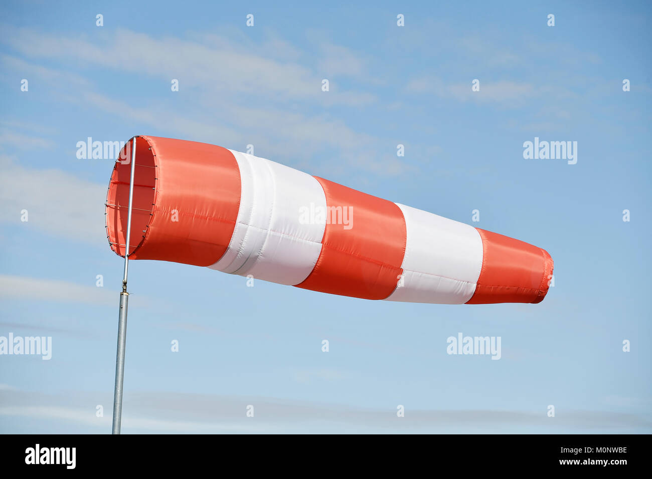 Windsack deutschland -Fotos und -Bildmaterial in hoher Auflösung – Alamy