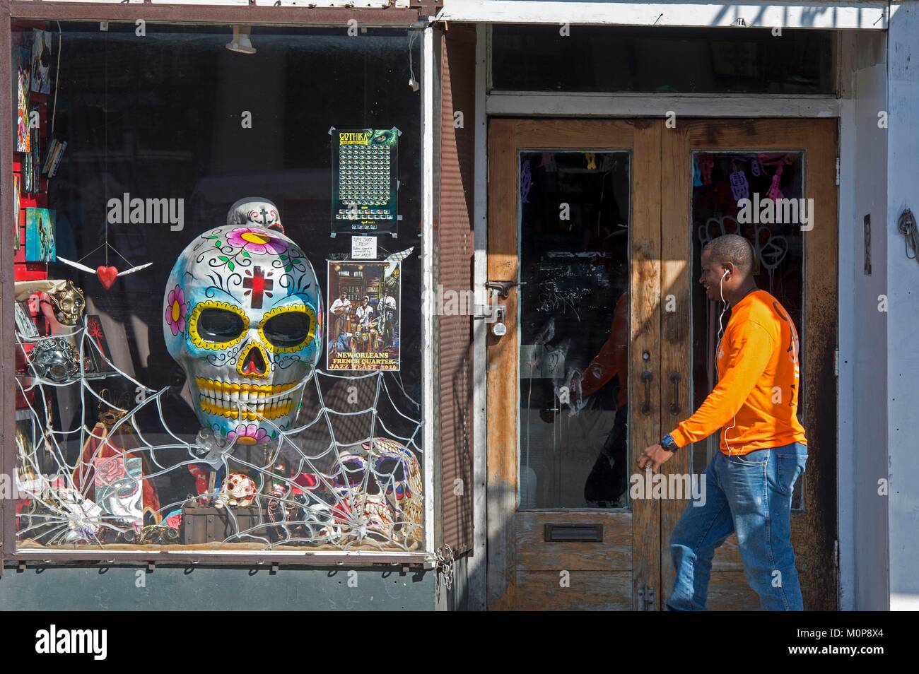 Voodoo religion -Fotos und -Bildmaterial in hoher Auflösung – Alamy