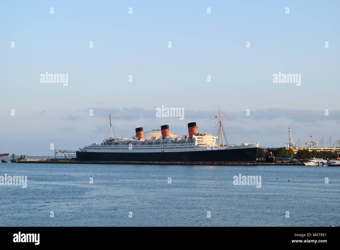 Queen mary los angeles hotel -Fotos und -Bildmaterial in hoher ...