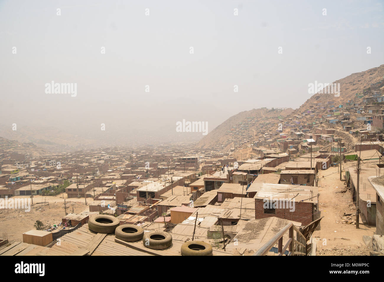 Peru slum peru armut -Fotos und -Bildmaterial in hoher Auflösung – Alamy