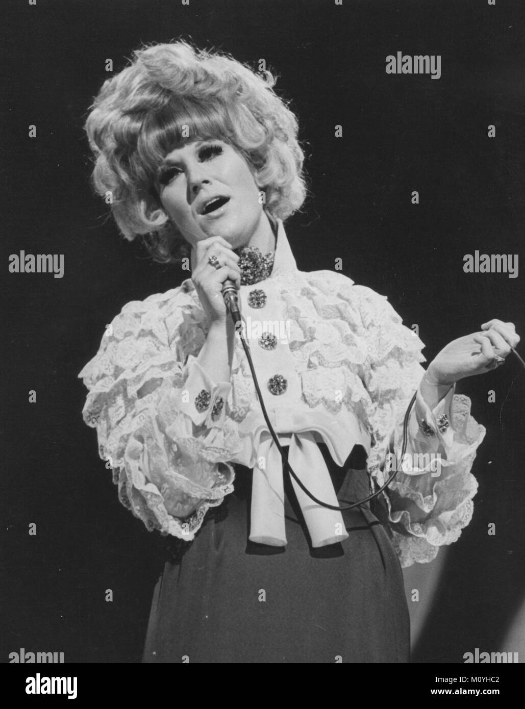 Dusty springfield 60s -Fotos und -Bildmaterial in hoher Auflösung – Alamy
