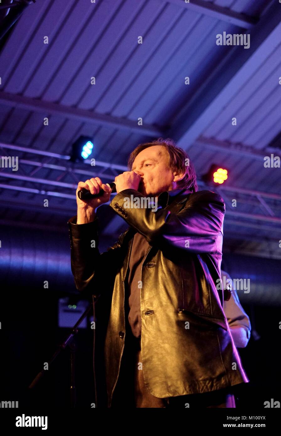 The fall mark e smith -Fotos und -Bildmaterial in hoher Auflösung – Alamy
