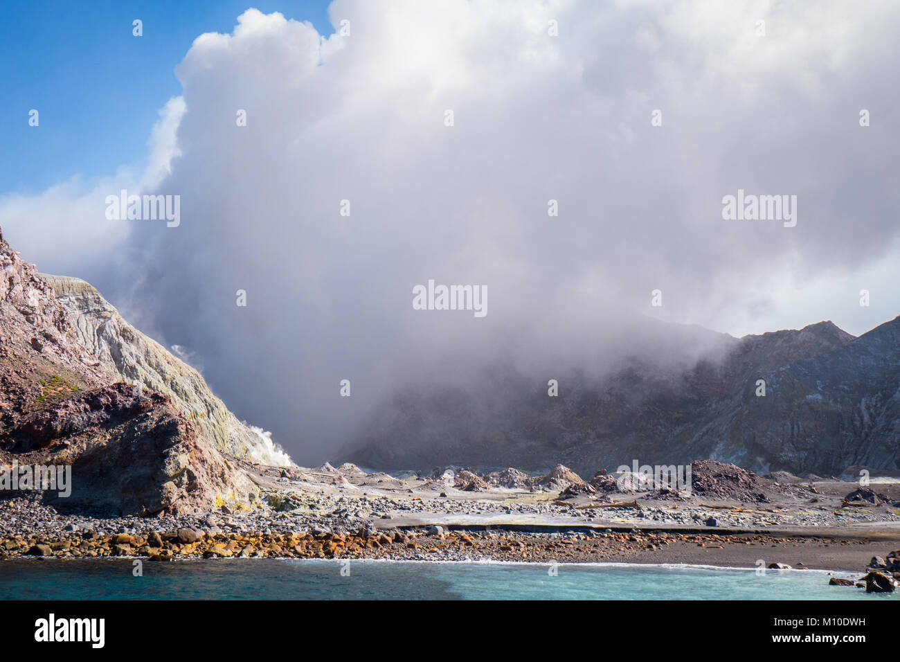 Expedition vulkan -Fotos und -Bildmaterial in hoher Auflösung – Alamy