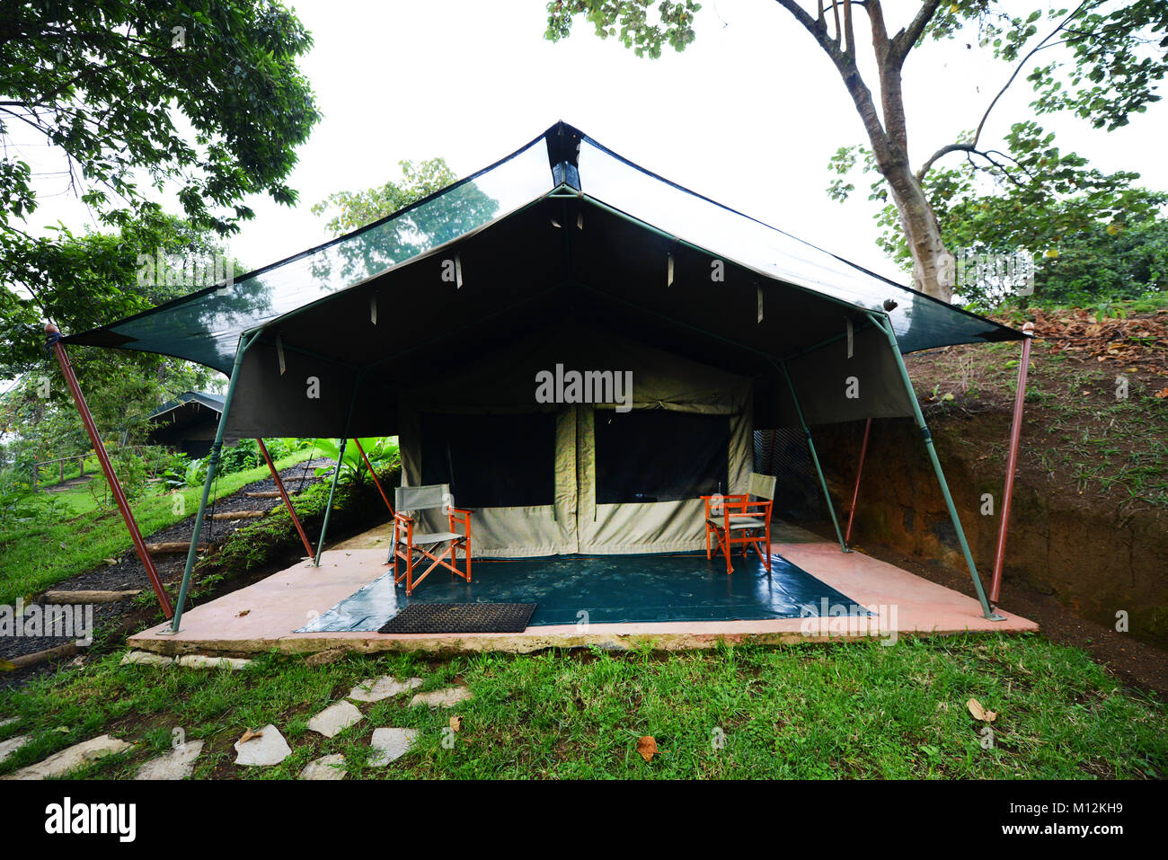 Kibumba zeltlager -Fotos und -Bildmaterial in hoher Auflösung – Alamy