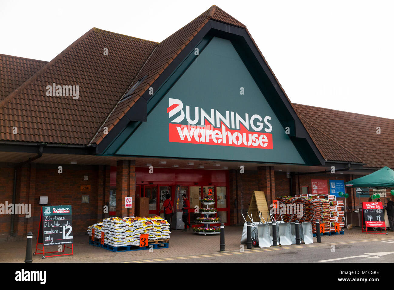Bunnings logo -Fotos und -Bildmaterial in hoher Auflösung – Alamy