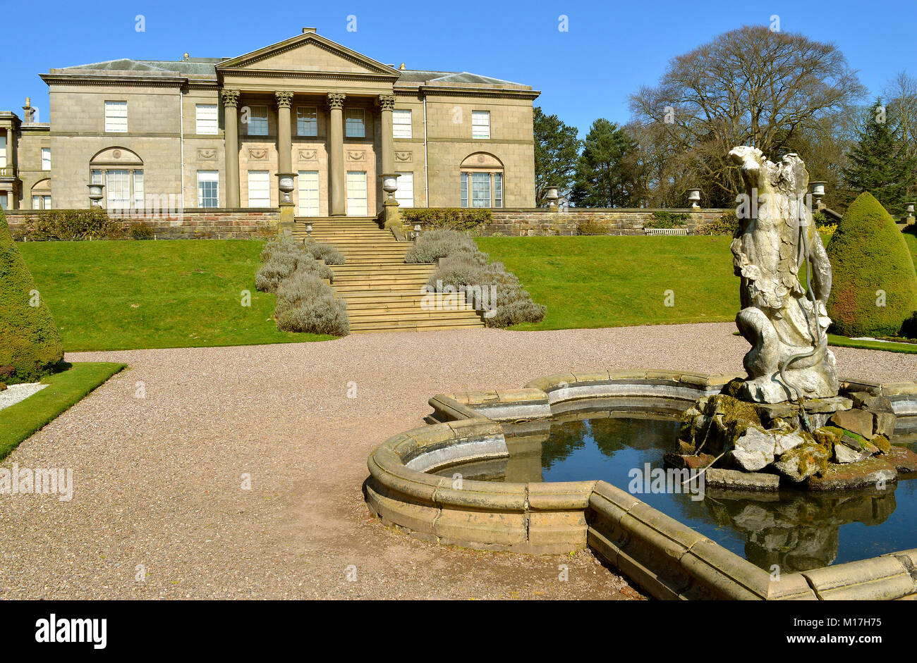 Tatton hall -Fotos und -Bildmaterial in hoher Auflösung – Alamy