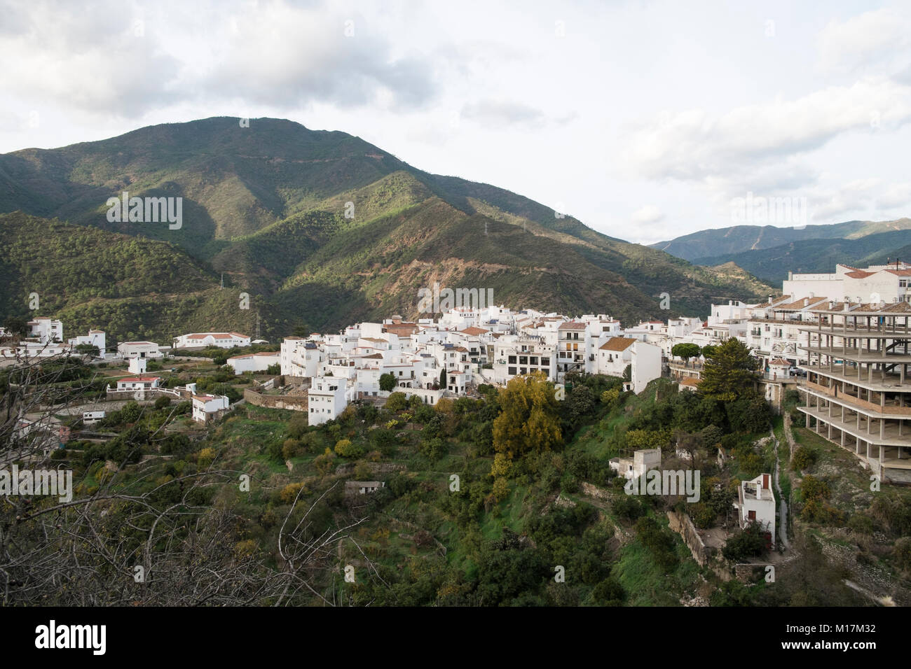 Istan spanien -Fotos und -Bildmaterial in hoher Auflösung – Alamy