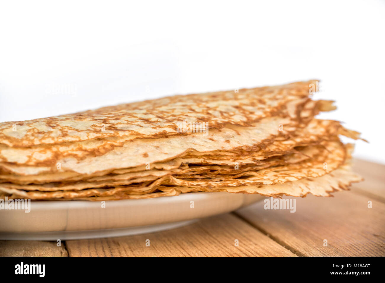Crepe pancake -Fotos und -Bildmaterial in hoher Auflösung – Alamy