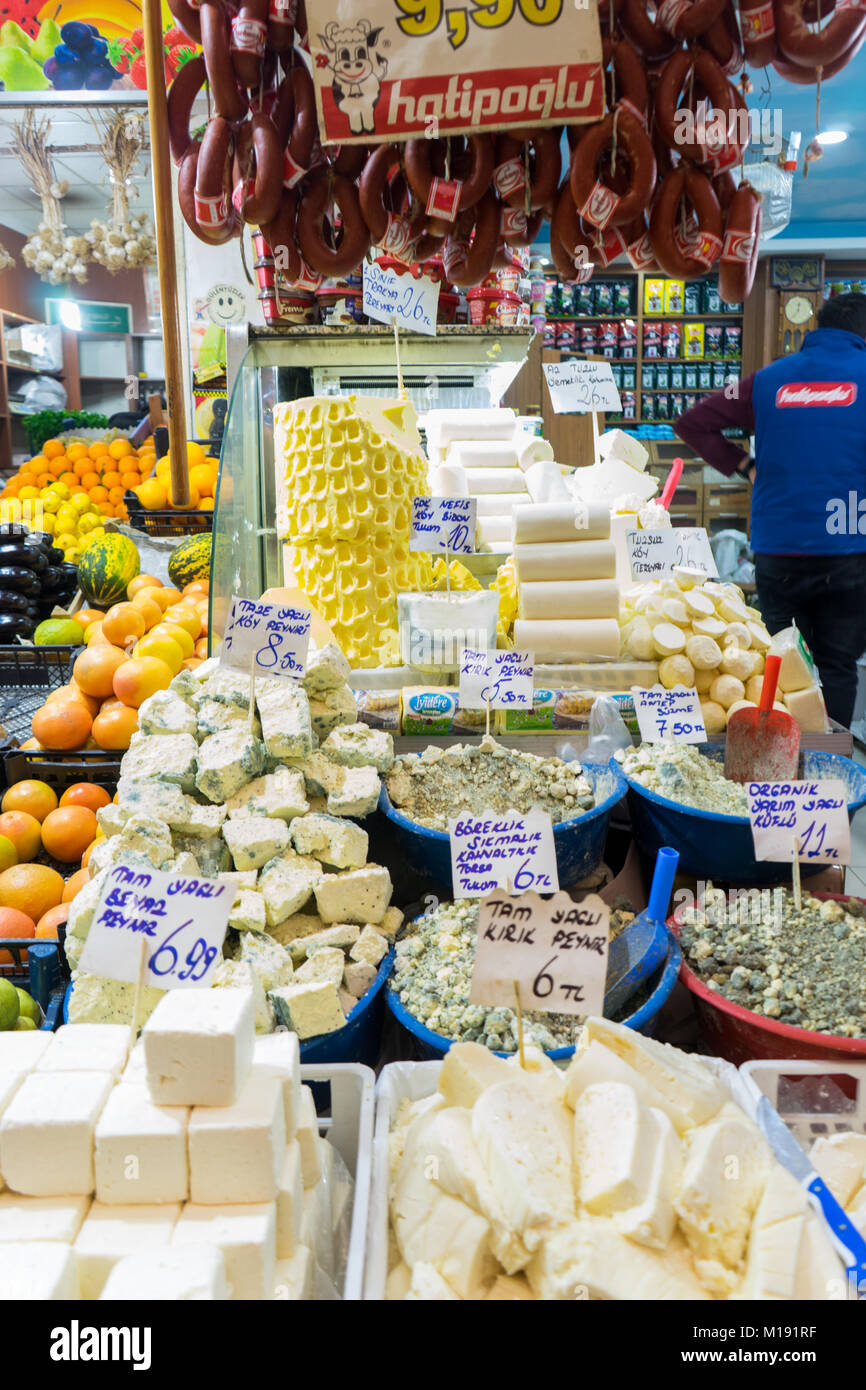 Turkey konya market food -Fotos und -Bildmaterial in hoher Auflösung ...