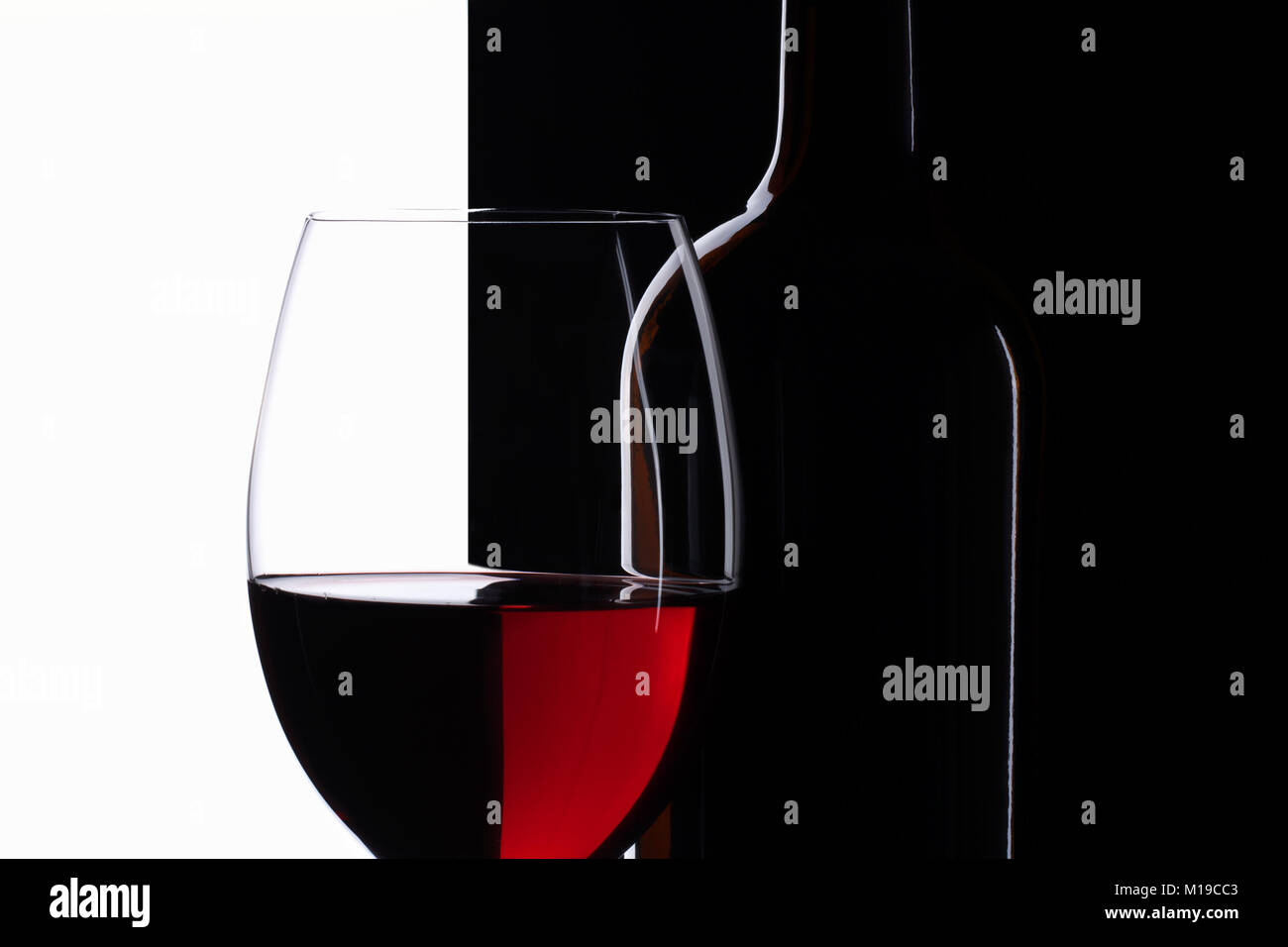 Symmetrie weinrebe -Fotos und -Bildmaterial in hoher Auflösung – Alamy