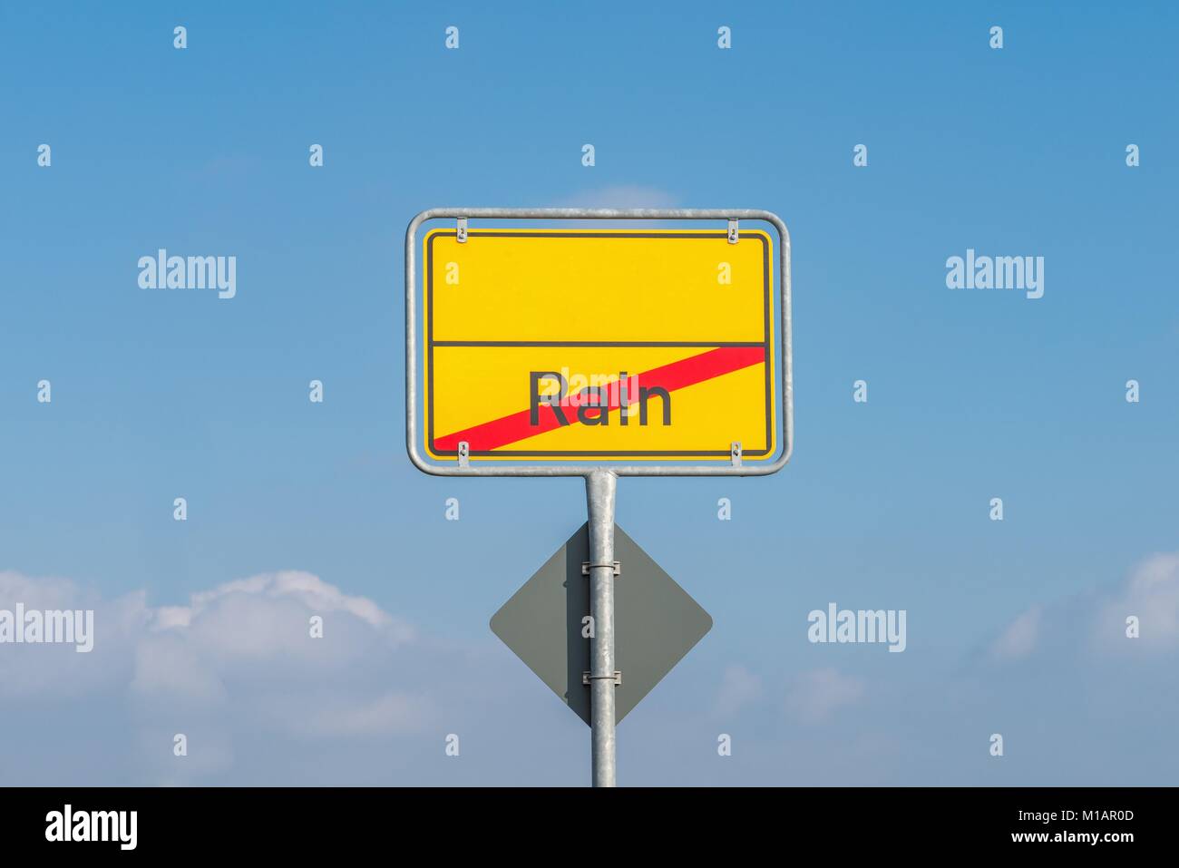 German autobahn direction road signs -Fotos und -Bildmaterial in hoher ...