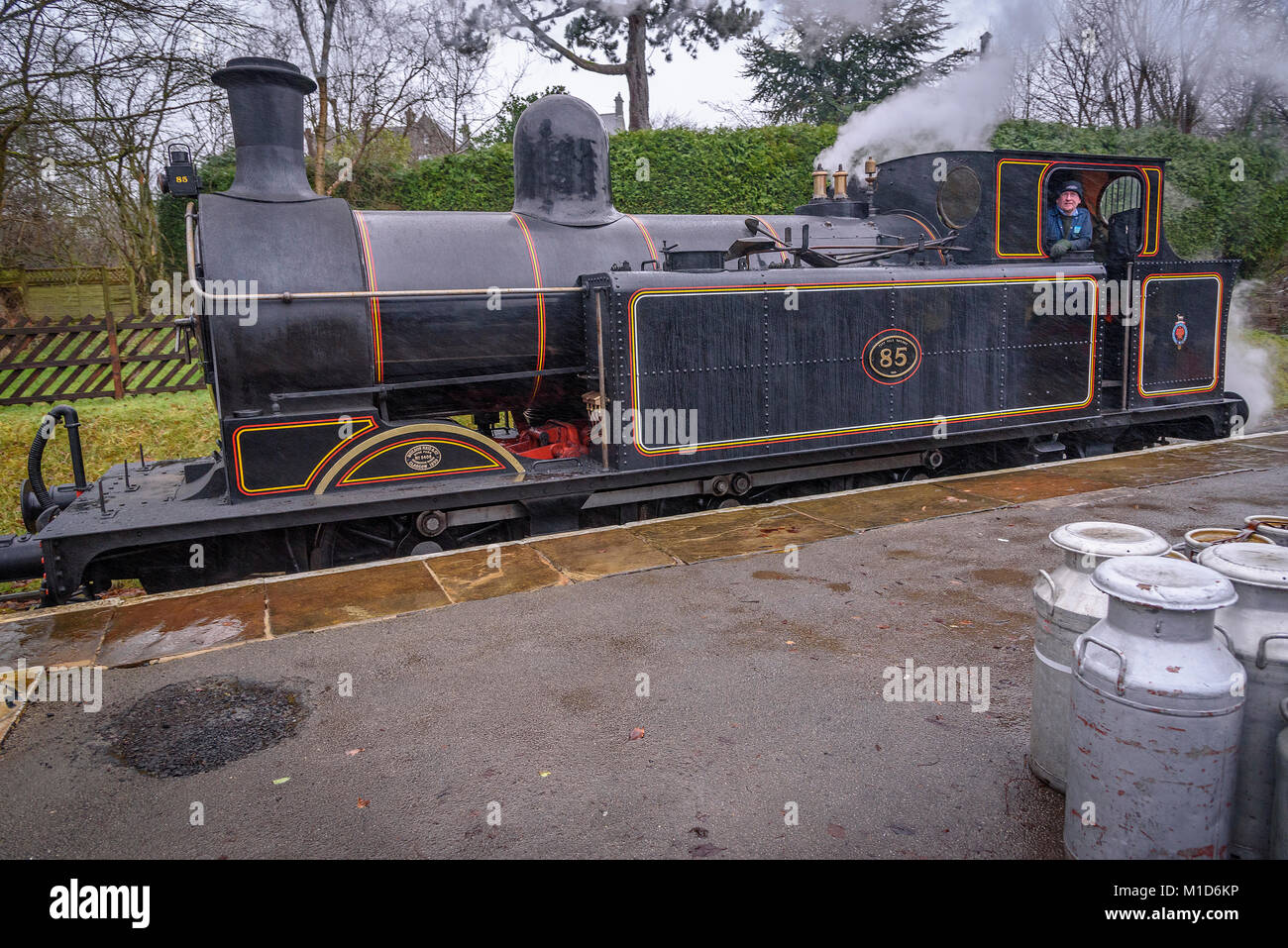 TAff Valley Railway 02 0-6-2T Nr. 85 tank Engine auf dem Keighley und ...