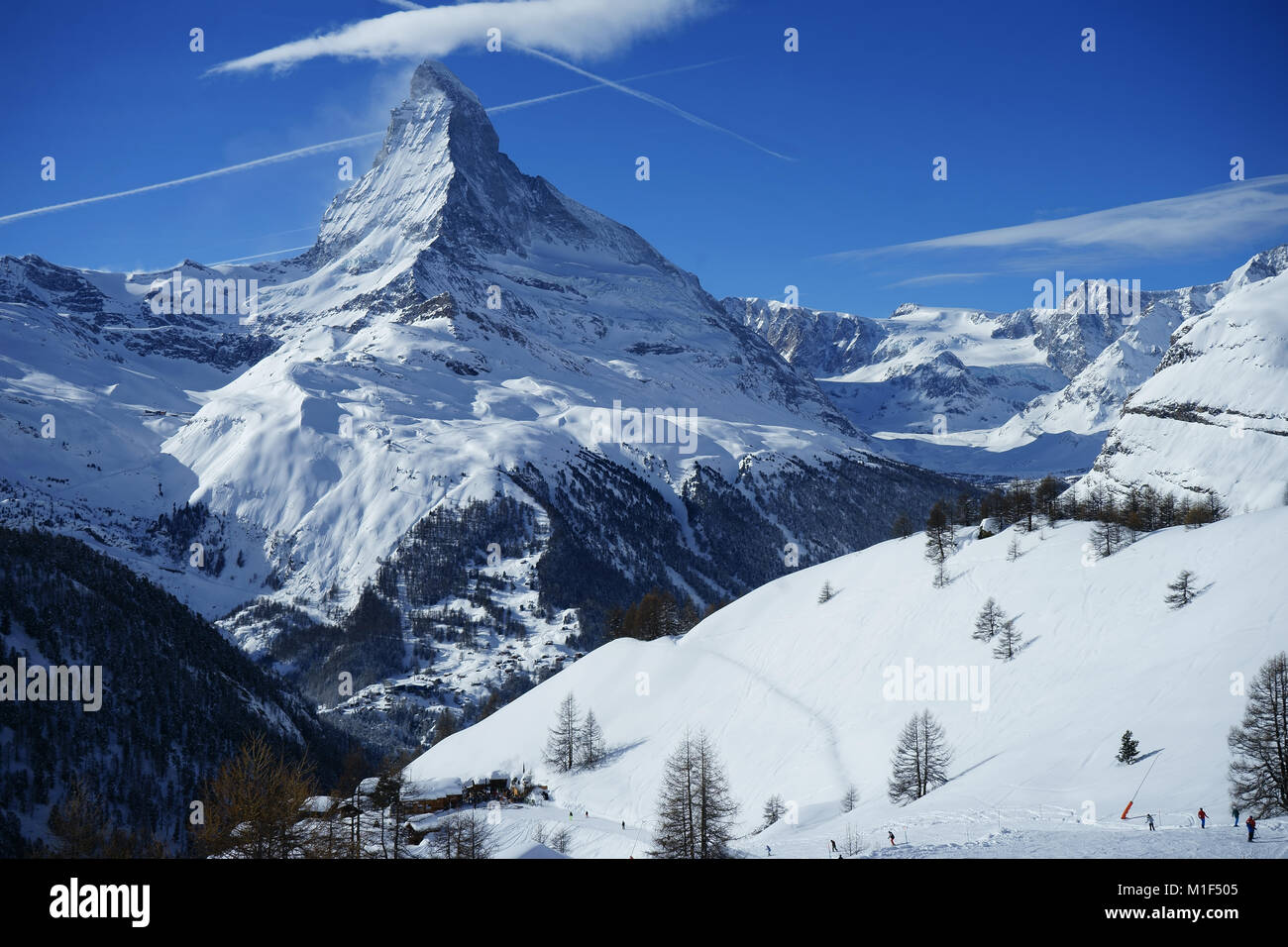 Schweizer wintersport -Fotos und -Bildmaterial in hoher Auflösung – Alamy