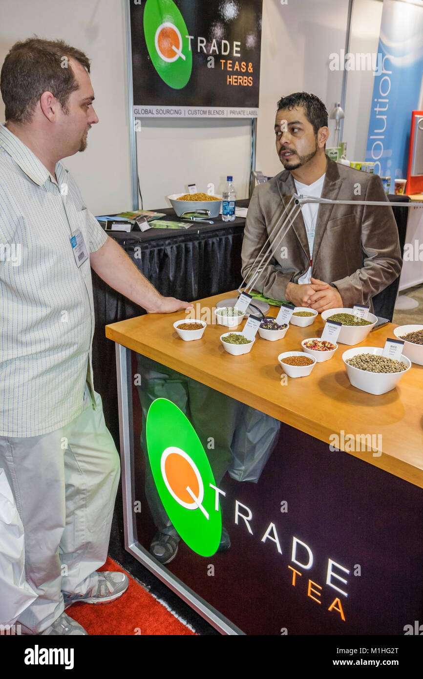 Miami Beach Florida, Convention Center, Zentrum, Tee- und ...