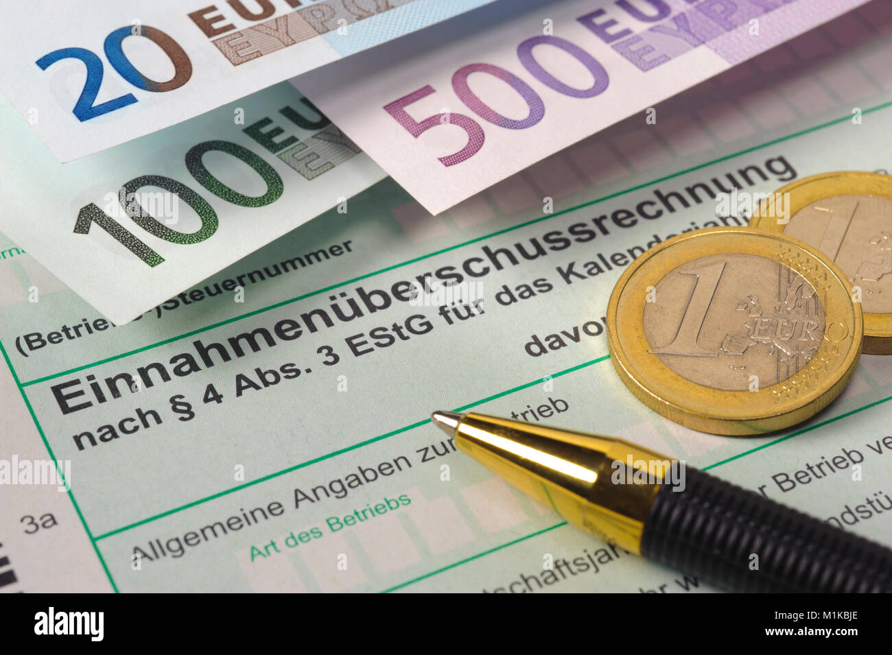 Stempel finanzamt -Fotos und -Bildmaterial in hoher Auflösung – Alamy