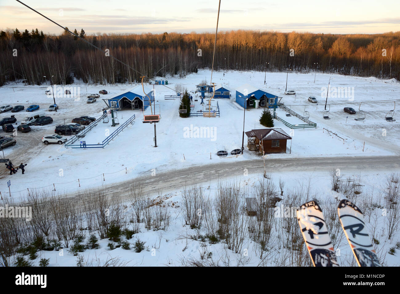 Skilift station -Fotos und -Bildmaterial in hoher Auflösung – Alamy