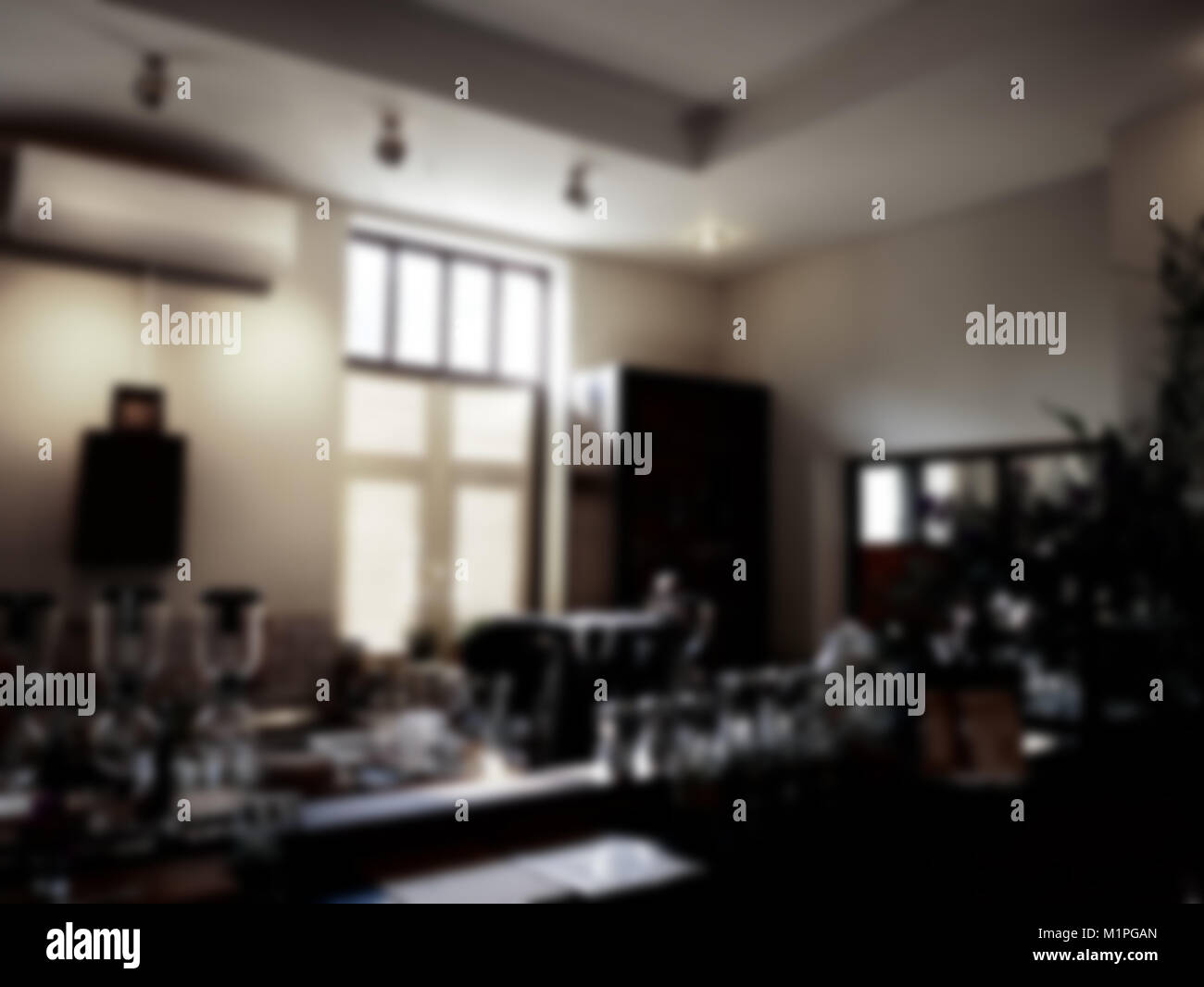 Theke im Cafe Café Restaurant Interieur. blur Bild für den Hintergrund ...