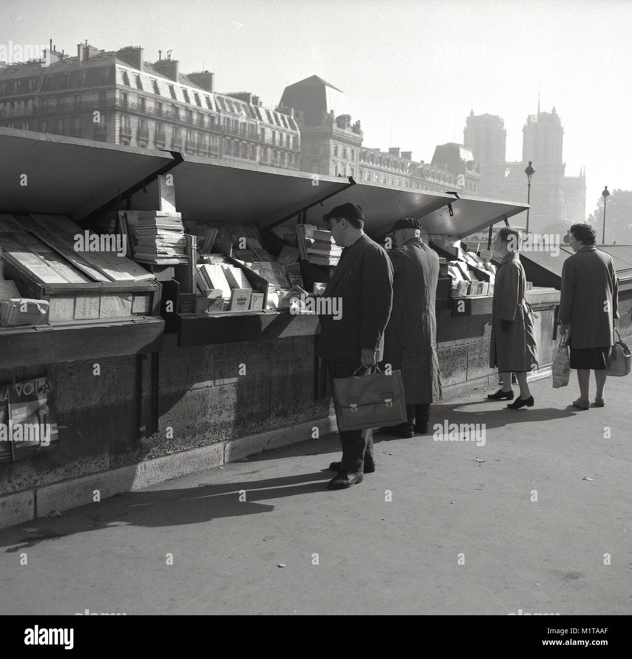 Paris in 1500s -Fotos und -Bildmaterial in hoher Auflösung – Alamy