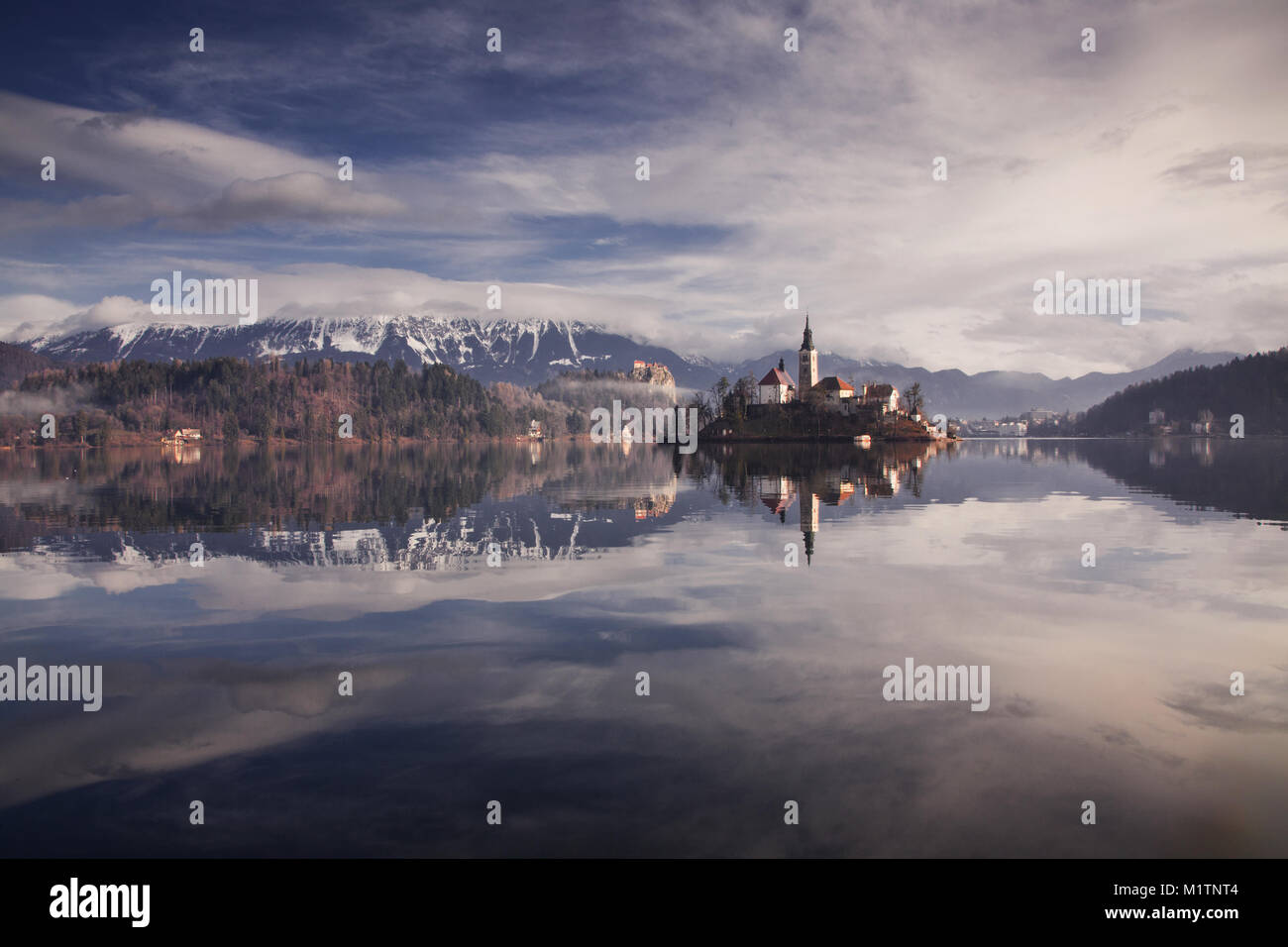 Tolle Aussicht auf den Bleder See, Insel, Kirche und Schloss mit ...
