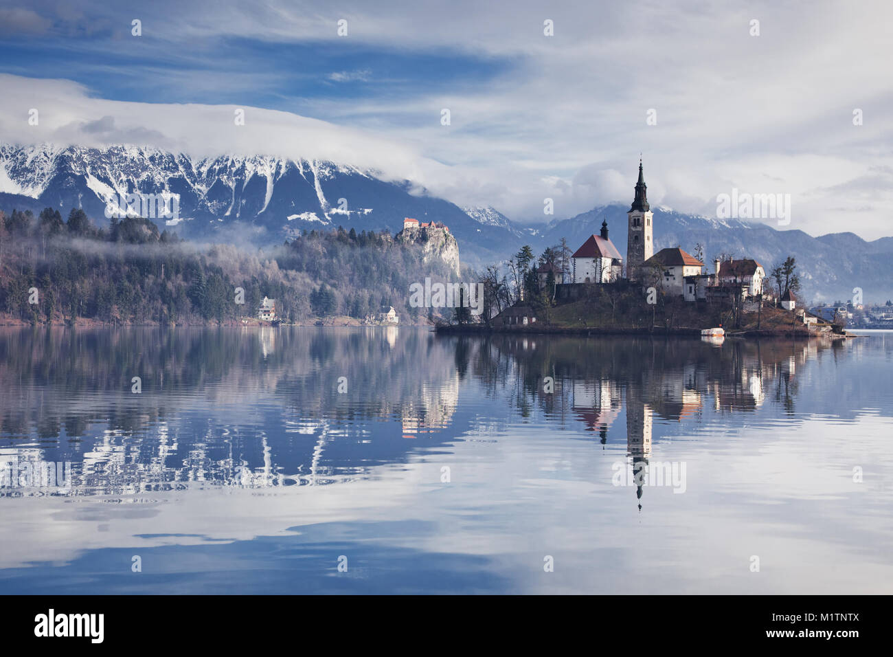 Tolle Aussicht auf den Bleder See, Insel, Kirche und Schloss mit ...