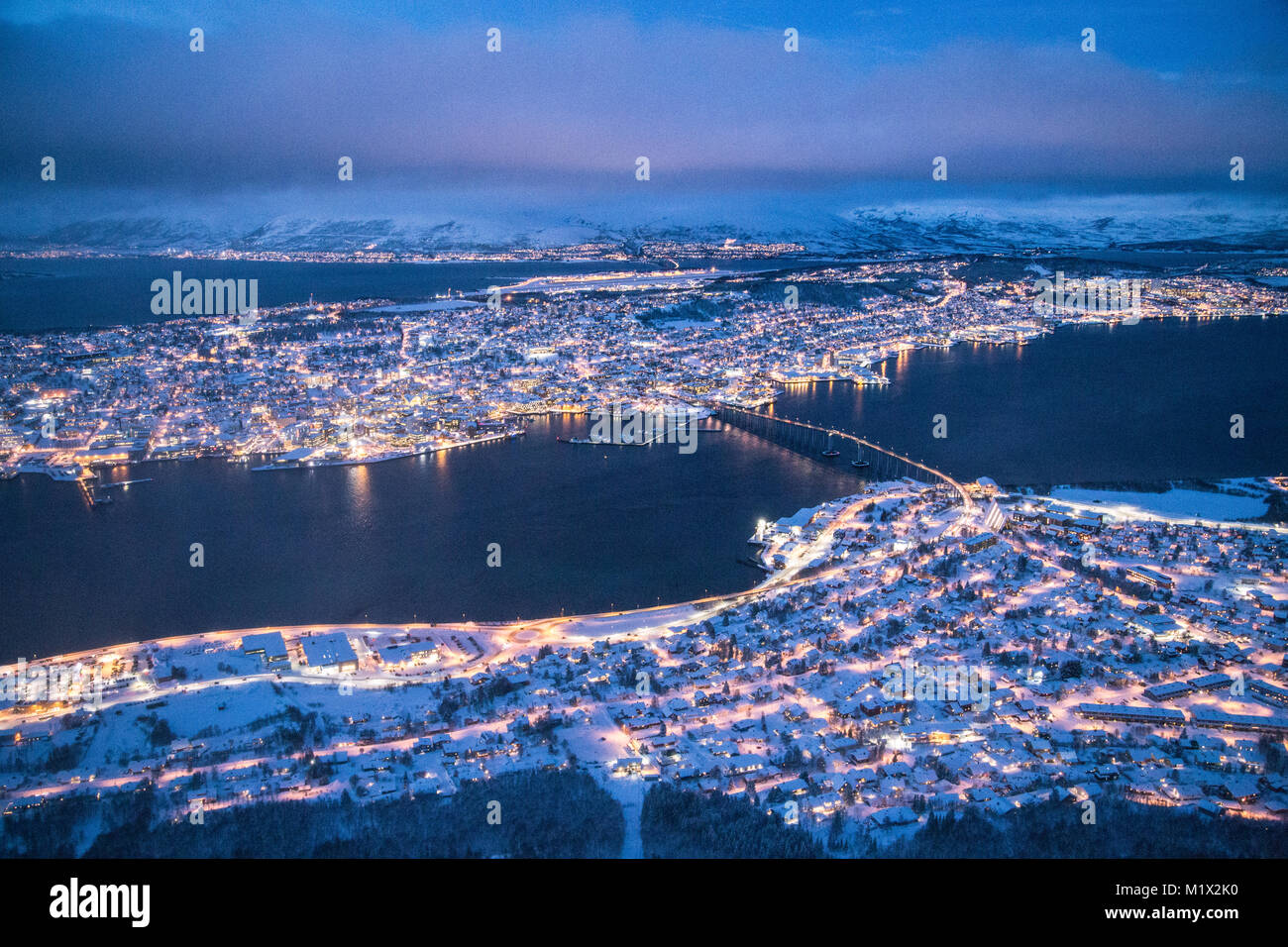 Tromsø seilbahn -Fotos und -Bildmaterial in hoher Auflösung - Seite 2 ...
