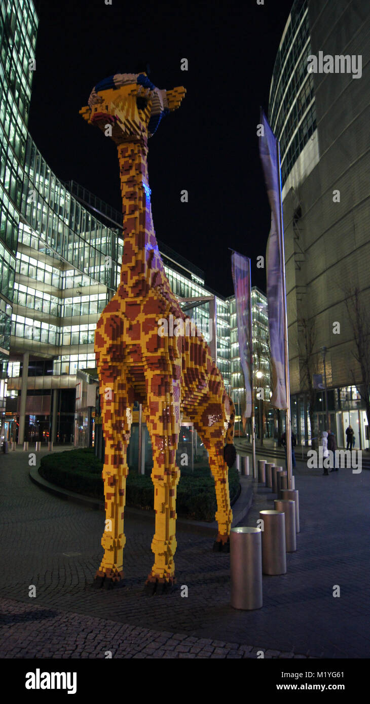 BERLIN, DEUTSCHLAND - Jan 17th, 2015: eine Abbildung einer Giraffe aus ...