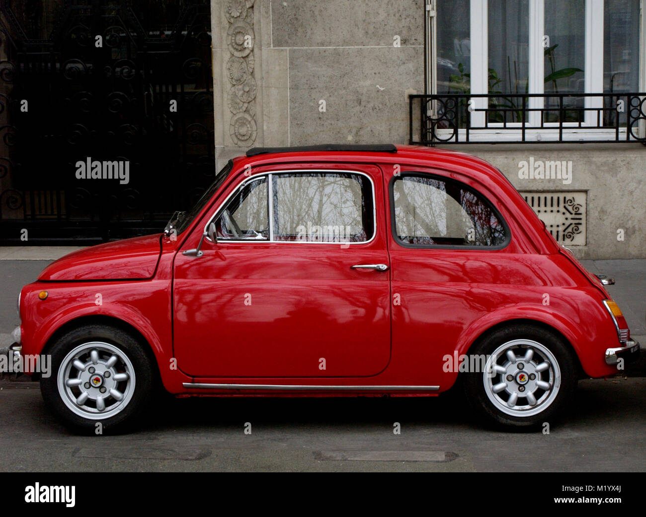 Carlo abart -Fotos und -Bildmaterial in hoher Auflösung – Alamy