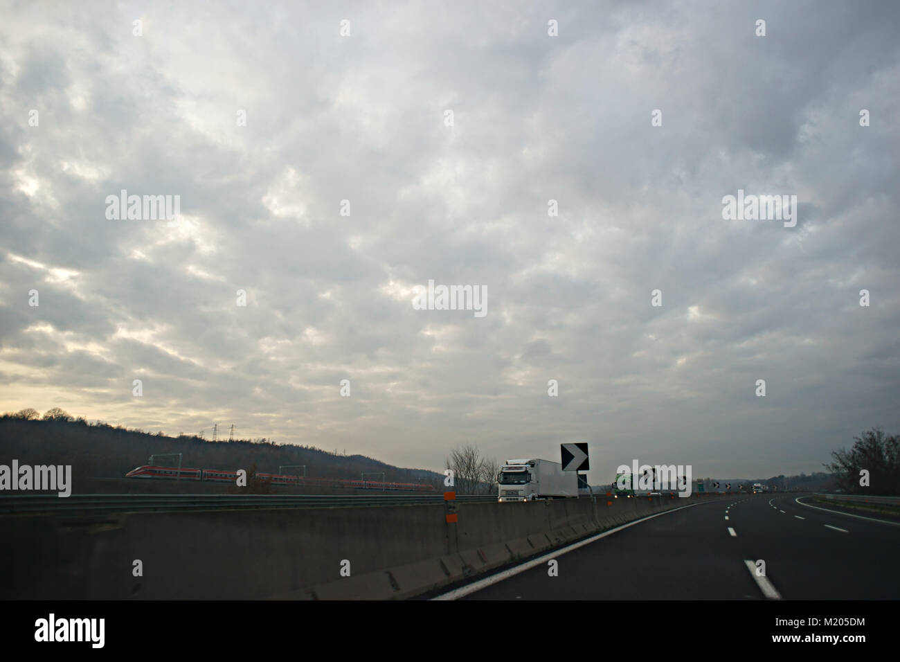 Italian Motorway Autostrada Stockfotos und -bilder Kaufen - Seite 2 - Alamy