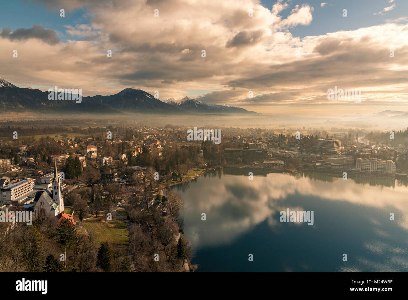 Bled town -Fotos und -Bildmaterial in hoher Auflösung – Alamy