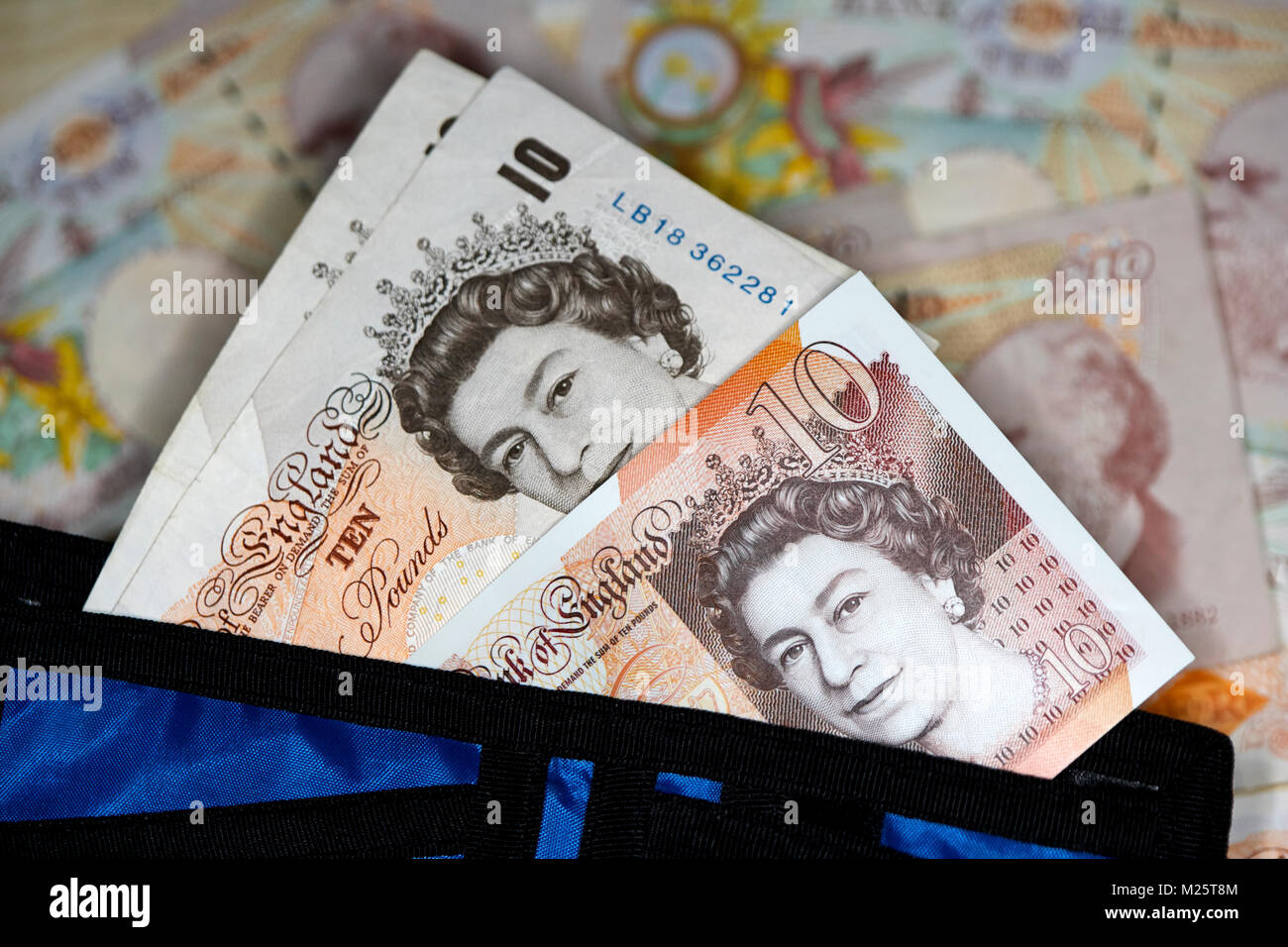 Neue Polymer 10 quid stellt mit bald abgelöst werden, Papier 10 Pfund ...