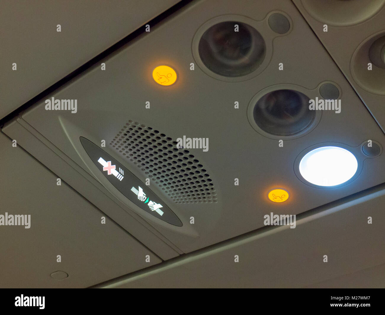 Aircraft warning signs -Fotos und -Bildmaterial in hoher Auflösung – Alamy
