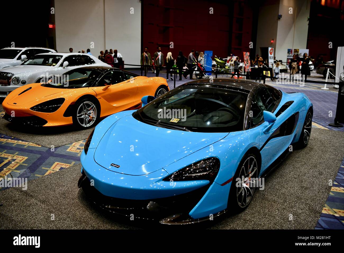 Exotische und Luxus Sportwagen an der Washington Auto Show 2018 ...