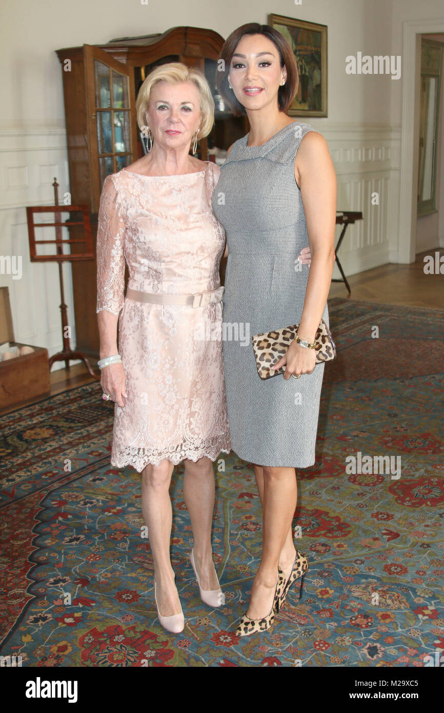 Verona pooth where -Fotos und -Bildmaterial in hoher Auflösung - Seite ...