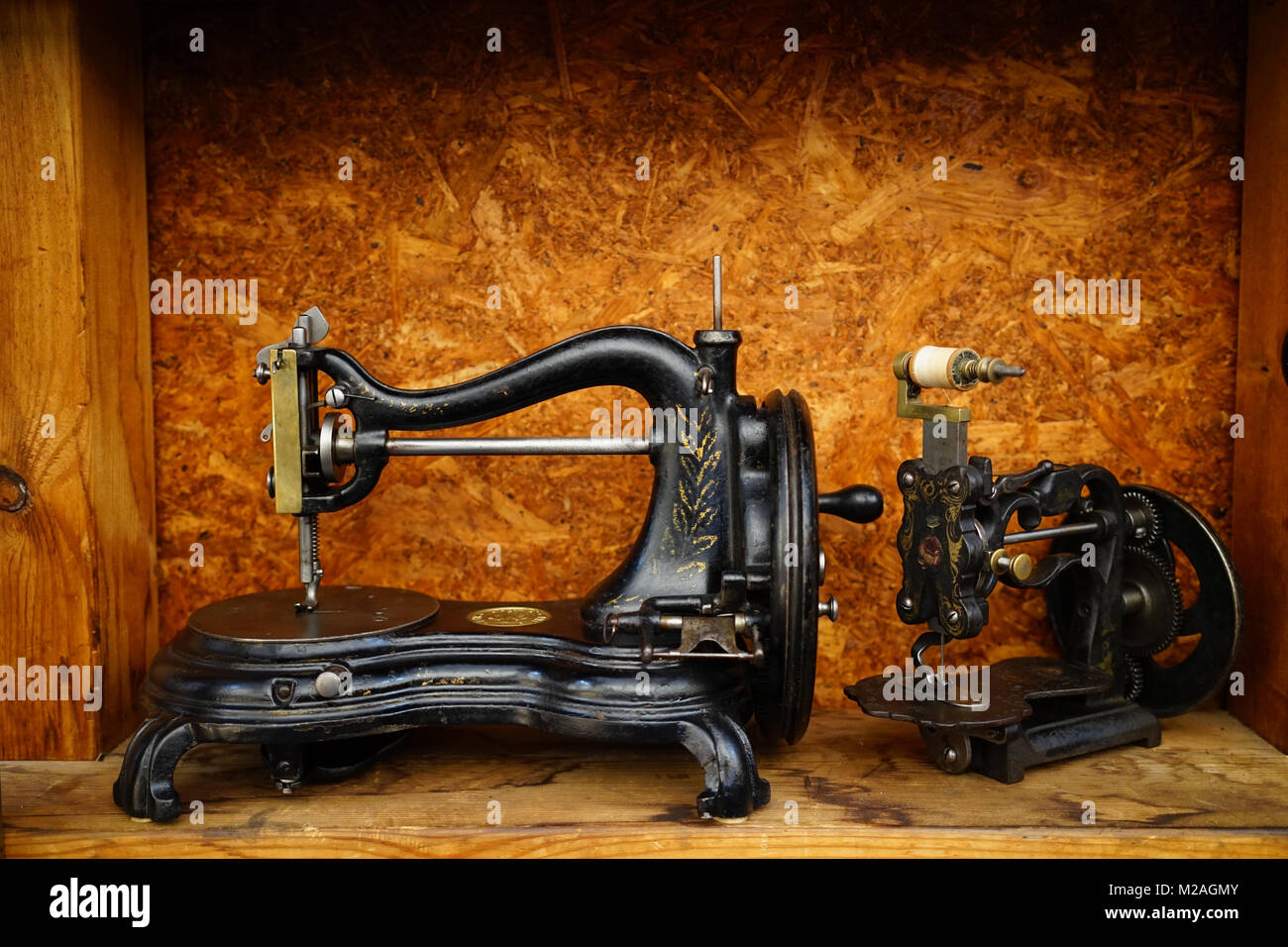 Sawing table -Fotos und -Bildmaterial in hoher Auflösung – Alamy