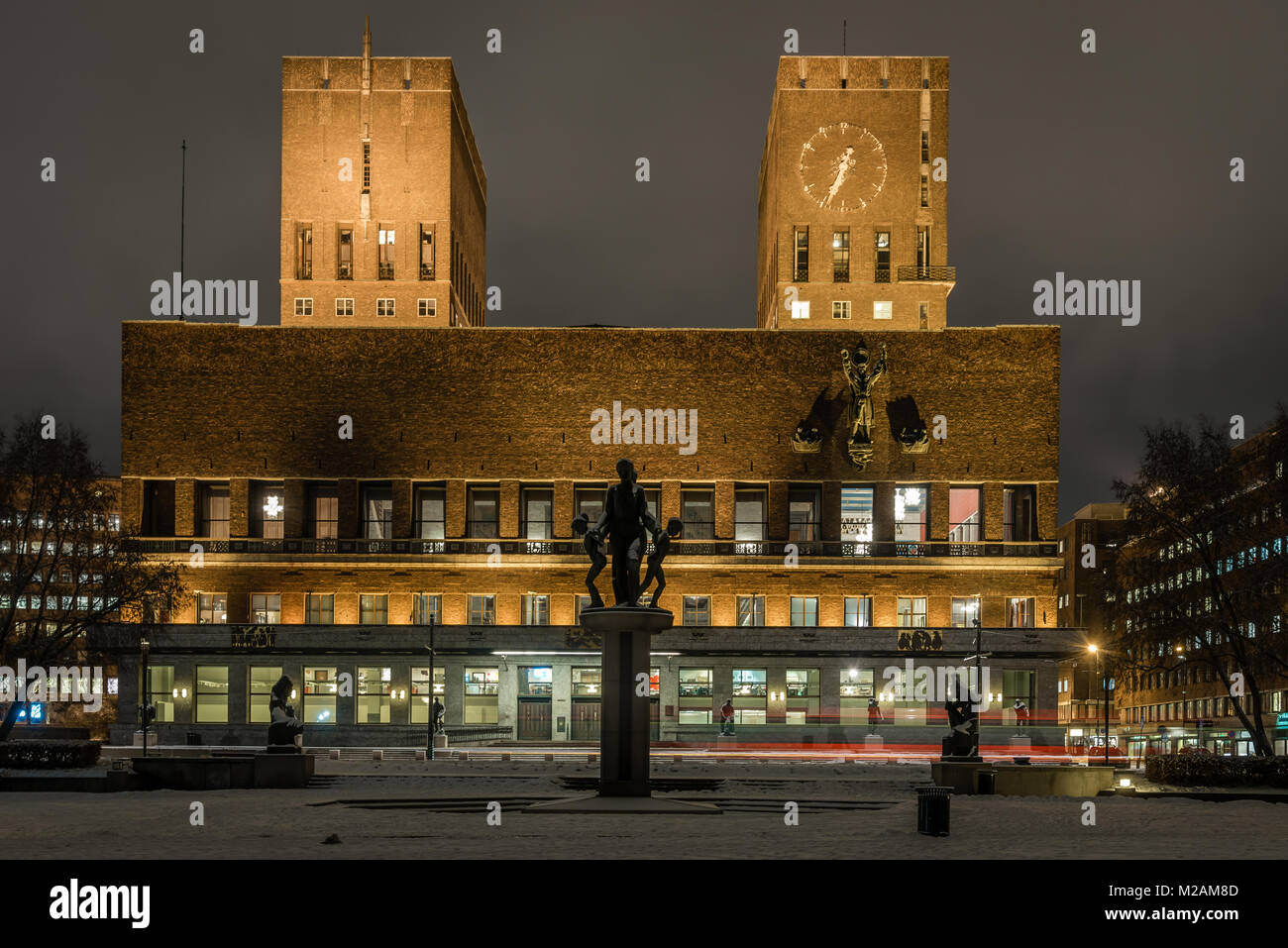 Oslo town hall -Fotos und -Bildmaterial in hoher Auflösung – Alamy