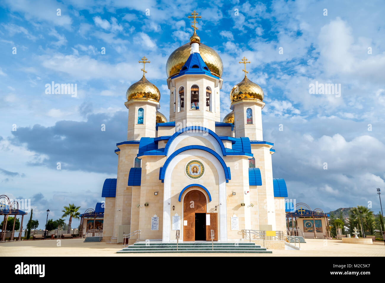 Die Russische Kirche St. Andreas und alle russischen Heiligen ...